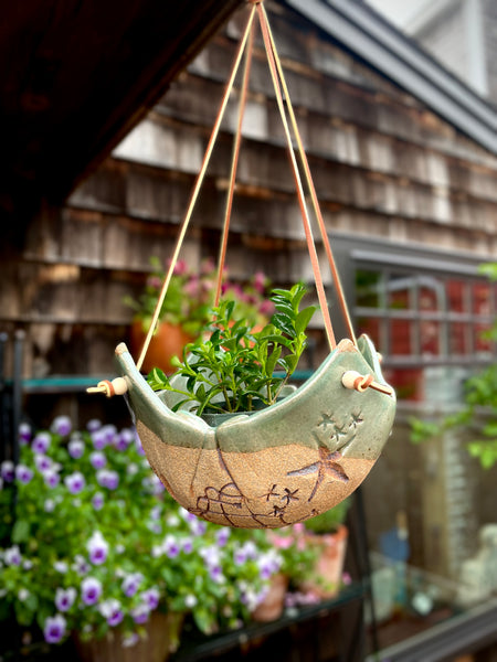 Seaside Hanging Planter – Perkins Cove Pottery Shop